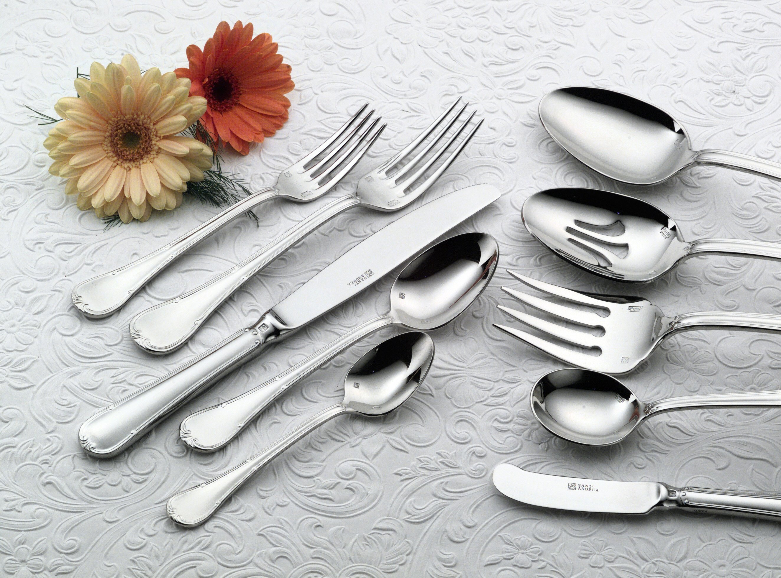How to Pick the Good, Better, and Best of 1880 Hospitality's Flatware Brands